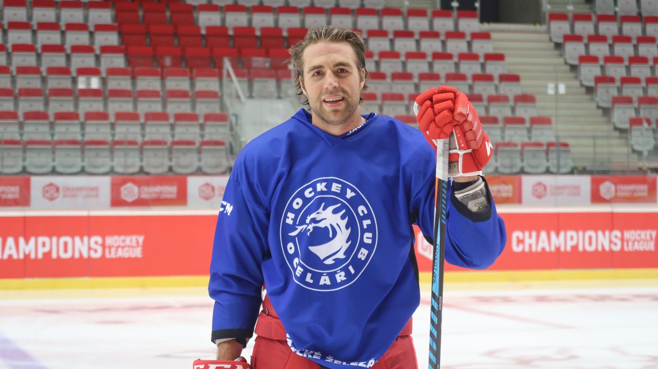 Oceláři získali kanadského útočníka. Werek chce být rozdílovým hráčem ...